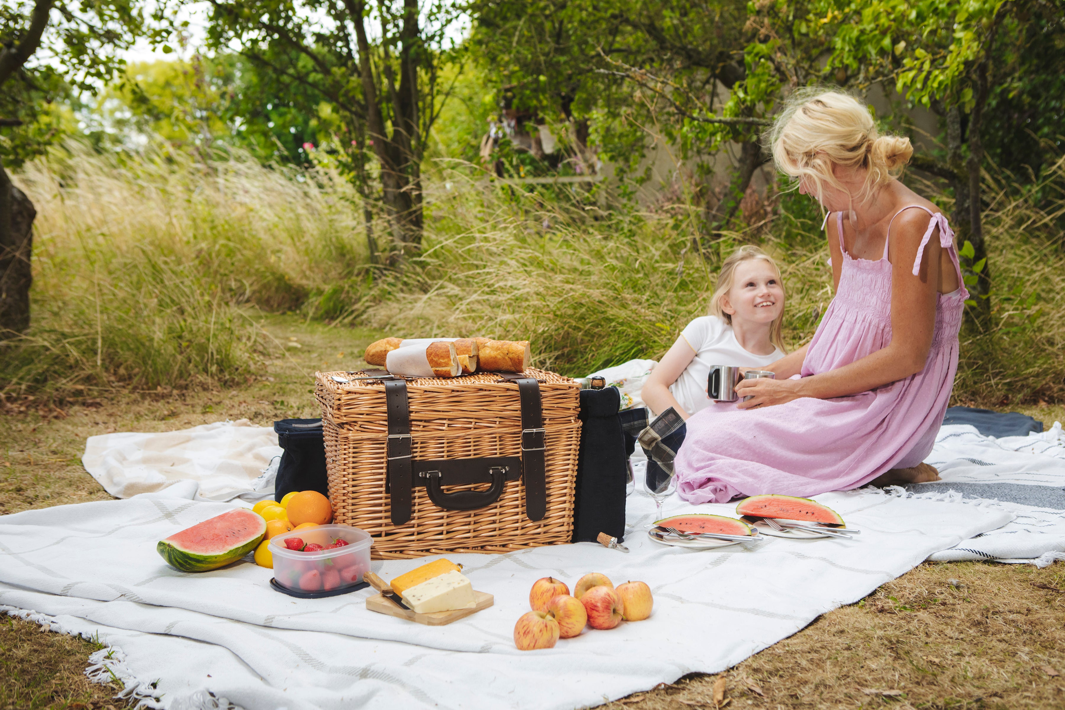 Canterbury Picnic Basket – PICNIC TIME FAMILY OF BRANDS